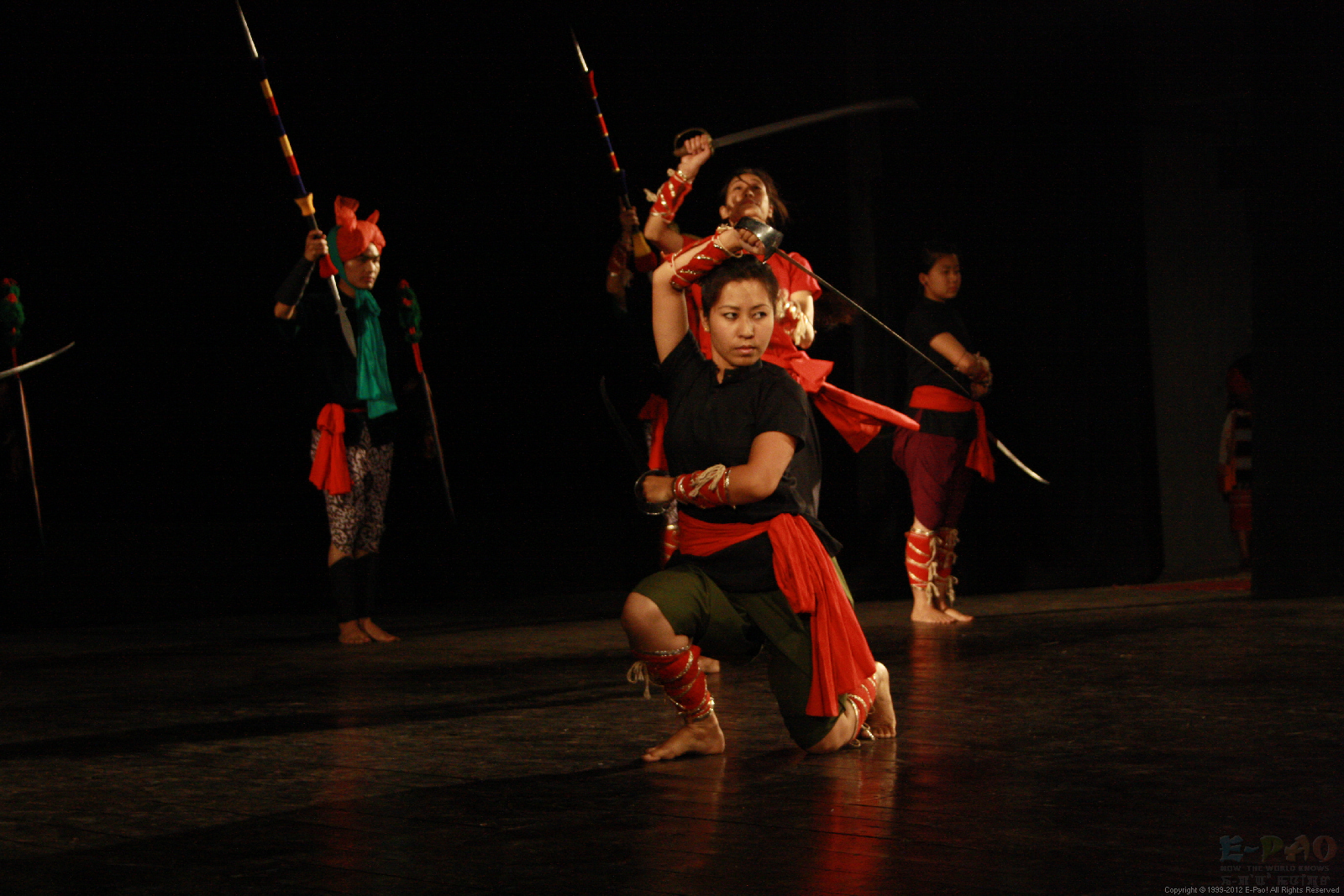 Thang Ta Wallpaper 2012 Part 4