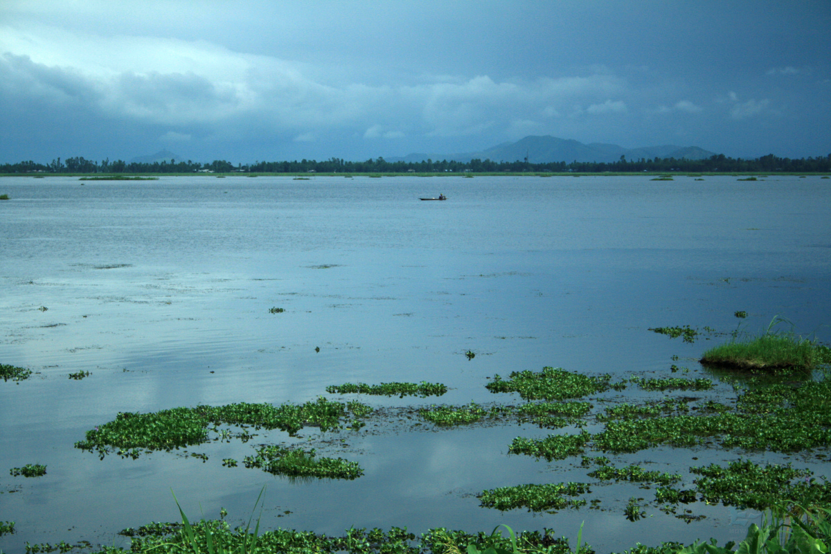 Manipur Summer Landscape Wallpaper 201209 Part 2