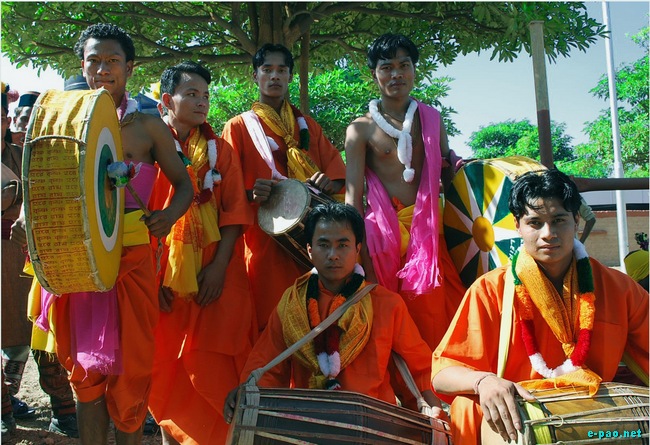 Dhol & Pung cholom @ National Crafts Mela - Chandigarh :: October End ...